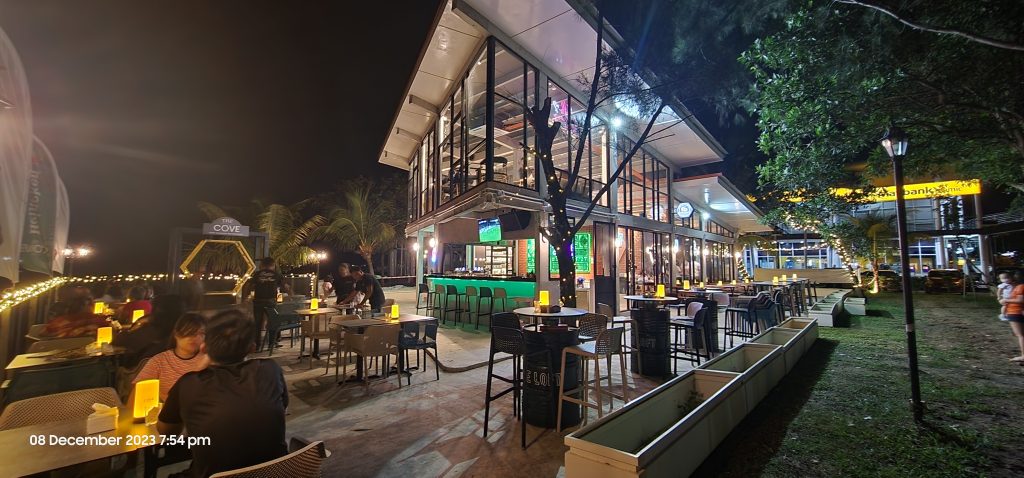 DINING – PD Waterfront